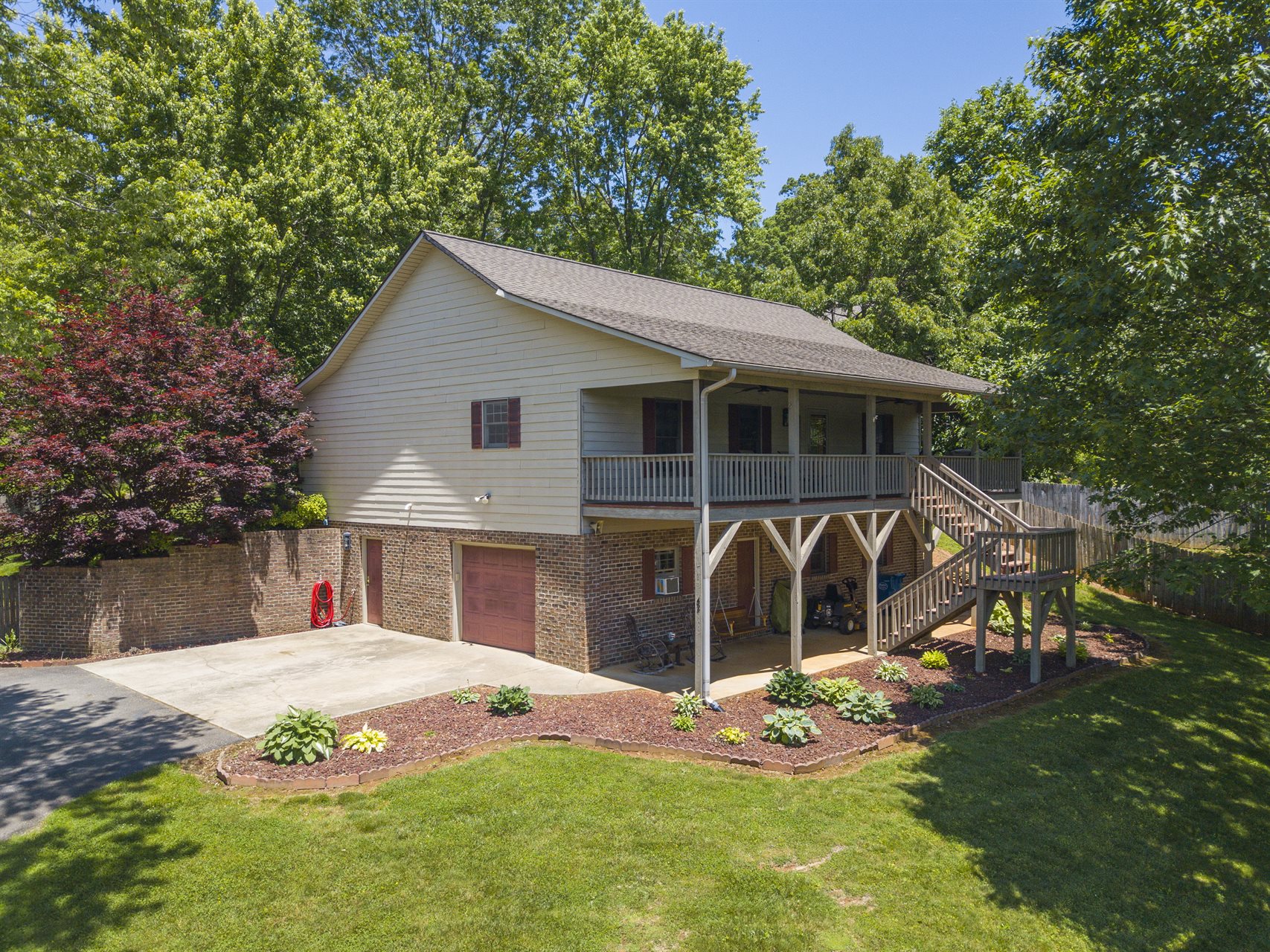 42 Madison Drive, Waynesville, NC 28786, MLS #4033368 - Allen Tate